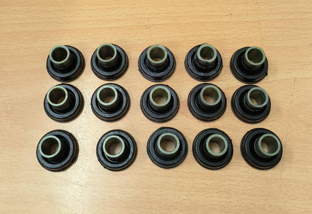 VALVE COVER BUSH [ ISUZU HICOM 4.3 4HF1 ] [ 8-94220-022-0 ] | Shopee ...