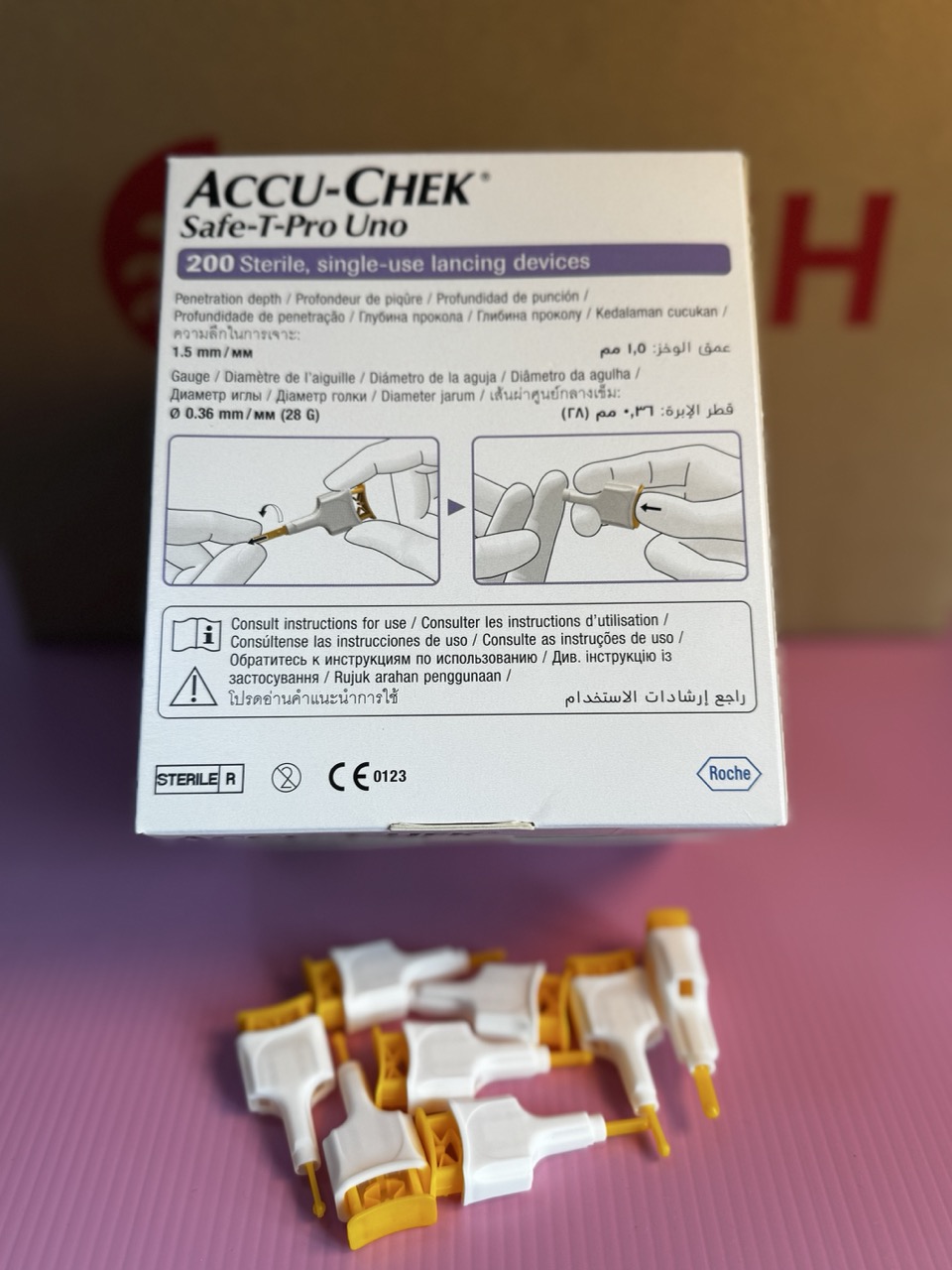 ACCU-CHEK Safe-T-Pro Uno Single-use Lancet Device accuchek accu-check ...