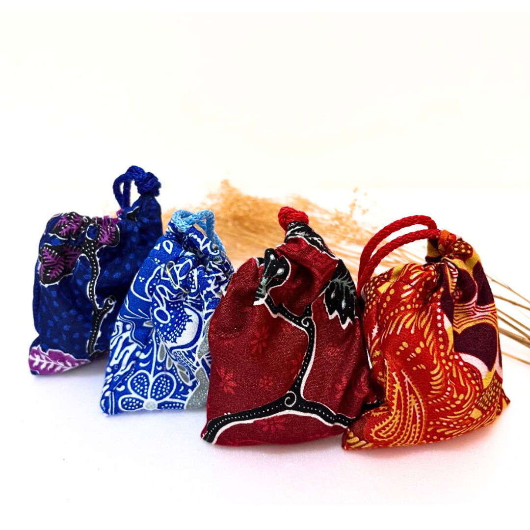 Handmade Batik Five Stones Batu Seremban Game: Malaysian Traditional ...