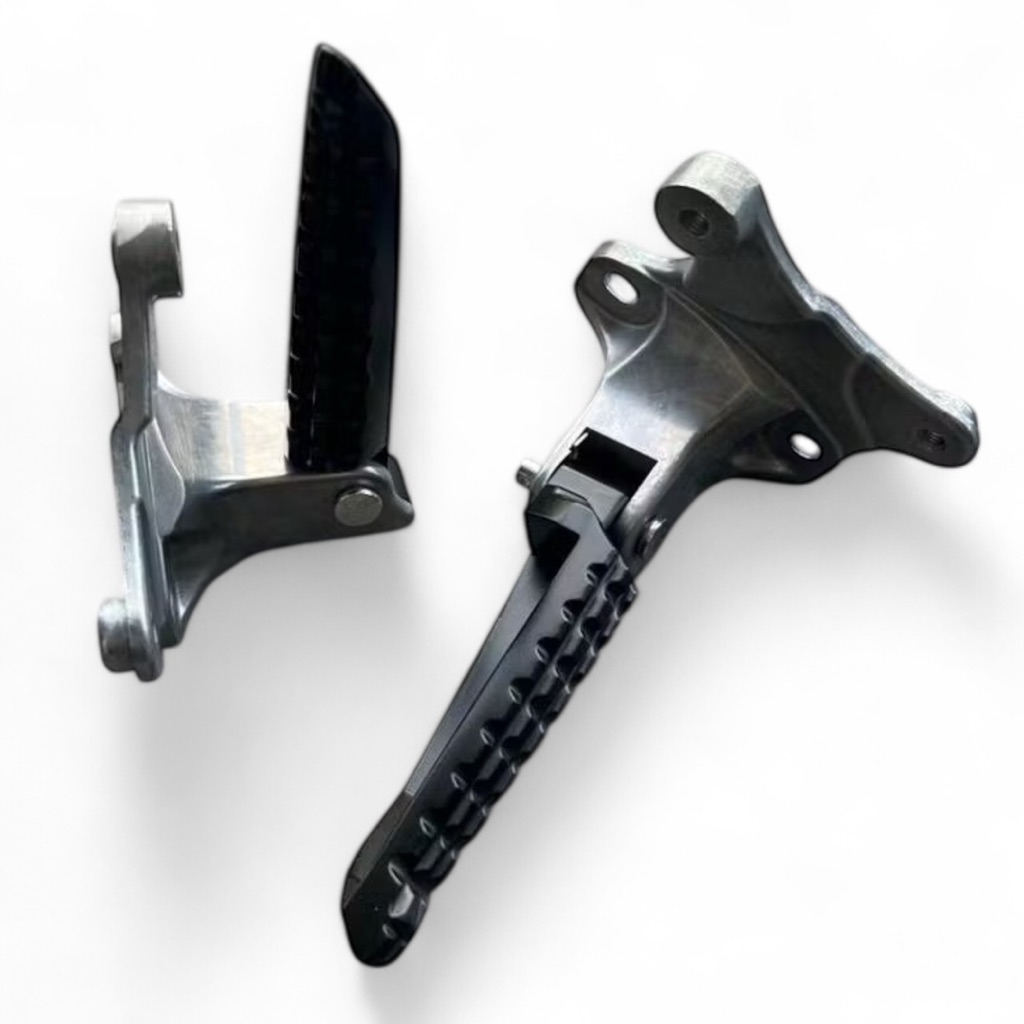 YAMAHA XMAX V1 V2 V3 XMAX 250/300 REAR FOOTREST WITH BRACKET BASE ...