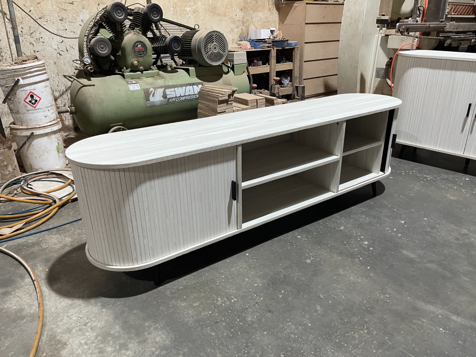 Muji Style TV Cabinet Sliding Door TV 6FT Coffee Table 4FT | Shopee ...