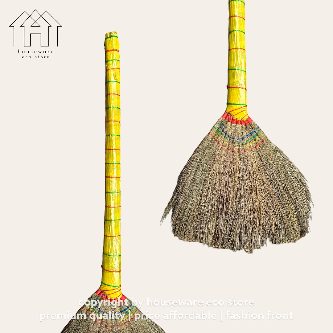 Bamboo Long Handle Paddy Broom / Penyapu Jerami Buluh / Penyapu Lantai ...