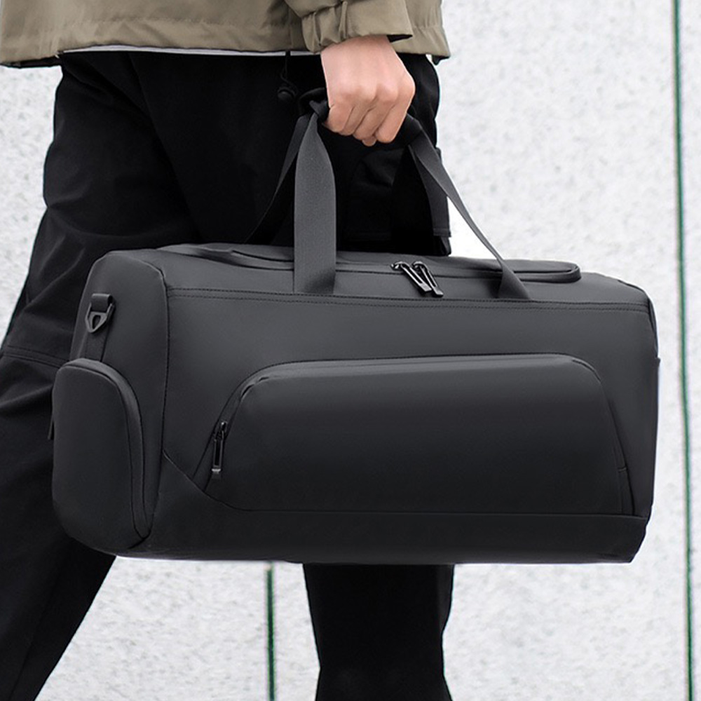 New Waterproof Material Large Capacity Travel Duffel Bag Gym Bag Duffle ...