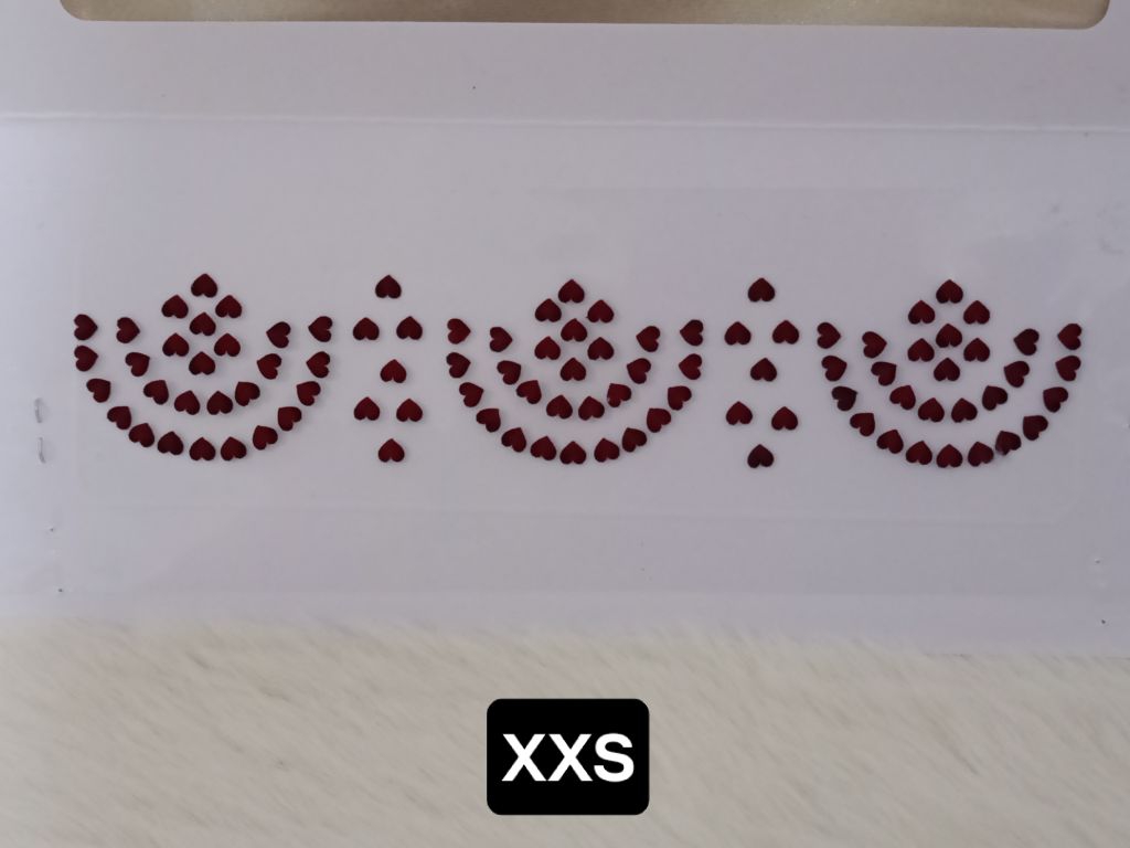 BINDI/POTTU LOVE HEART SHAPE MAROON COLOUR.(SMALL SIZE) | Shopee Malaysia