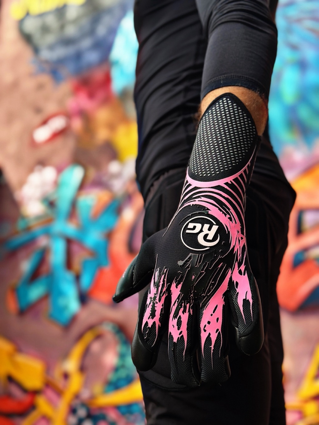 RG BACAN GOALKEEPER GLOVES, SARUNG TANGAN PENJAGA GOL JENAMA RG MODEL ...