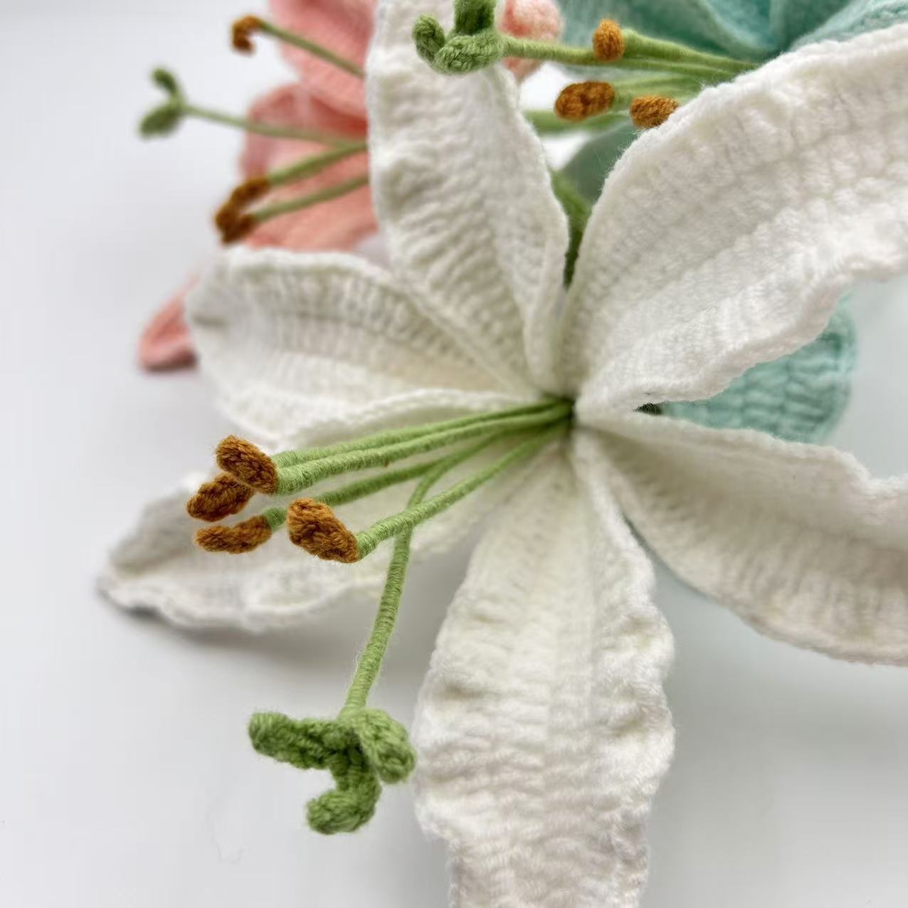sulam blossom Handmade Crochet lily flower Bouquets Artificial Wedding ...