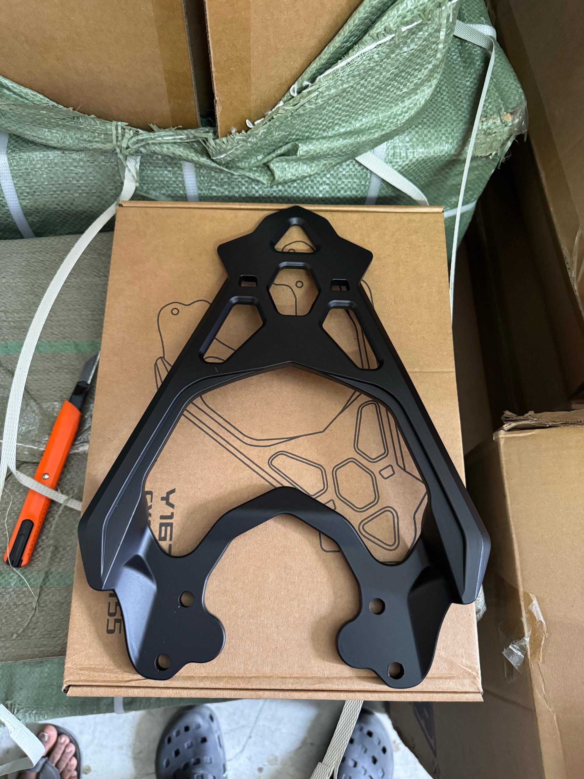 Rear Motorcycle Top Box Carrier Monorack Yamaha Y16zr Y16 v1 v2 ABS ...