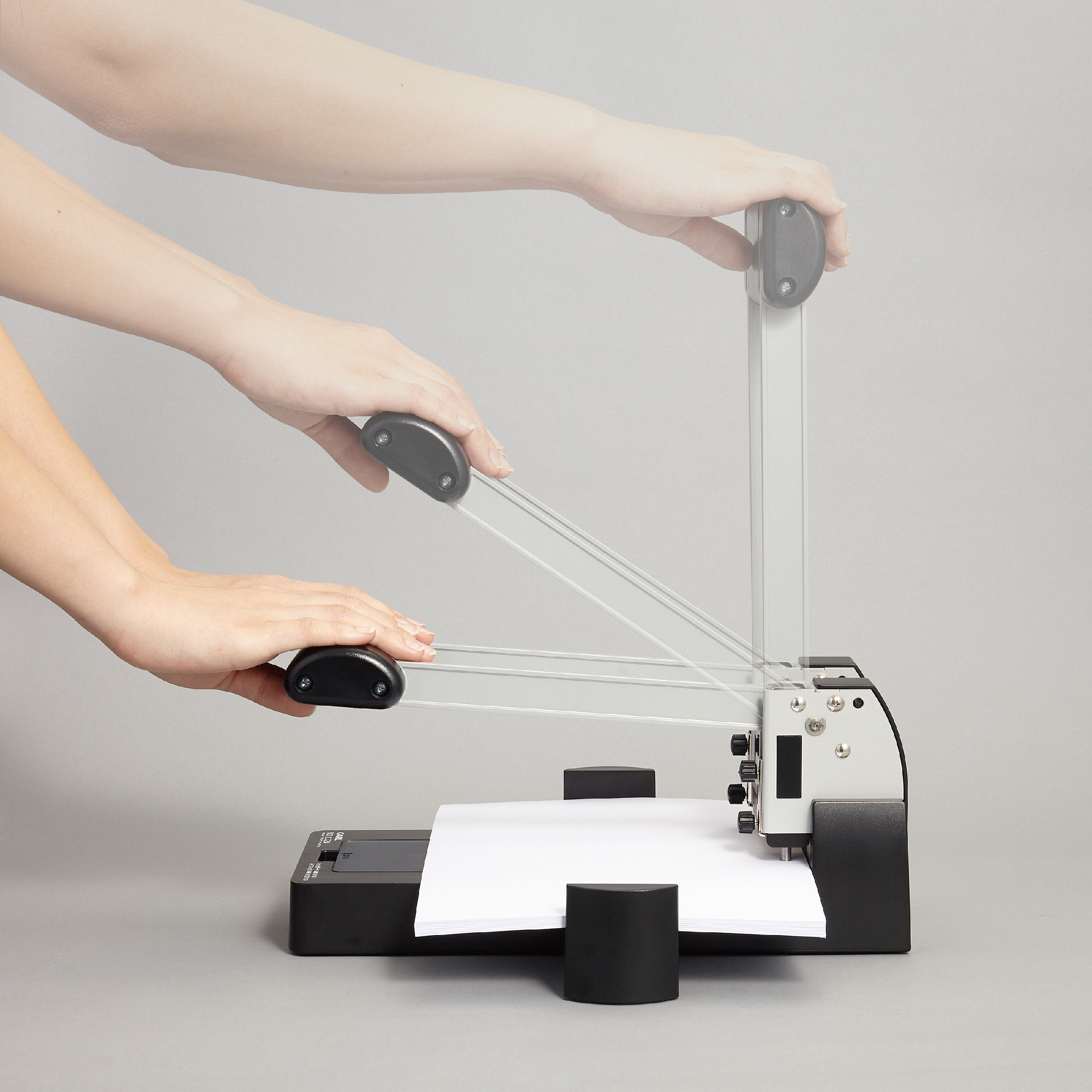 【CARL】 Heavy Duty Punch - 2-Holes Puncher No.122N [FREE 2-HOLE PUNCH ...