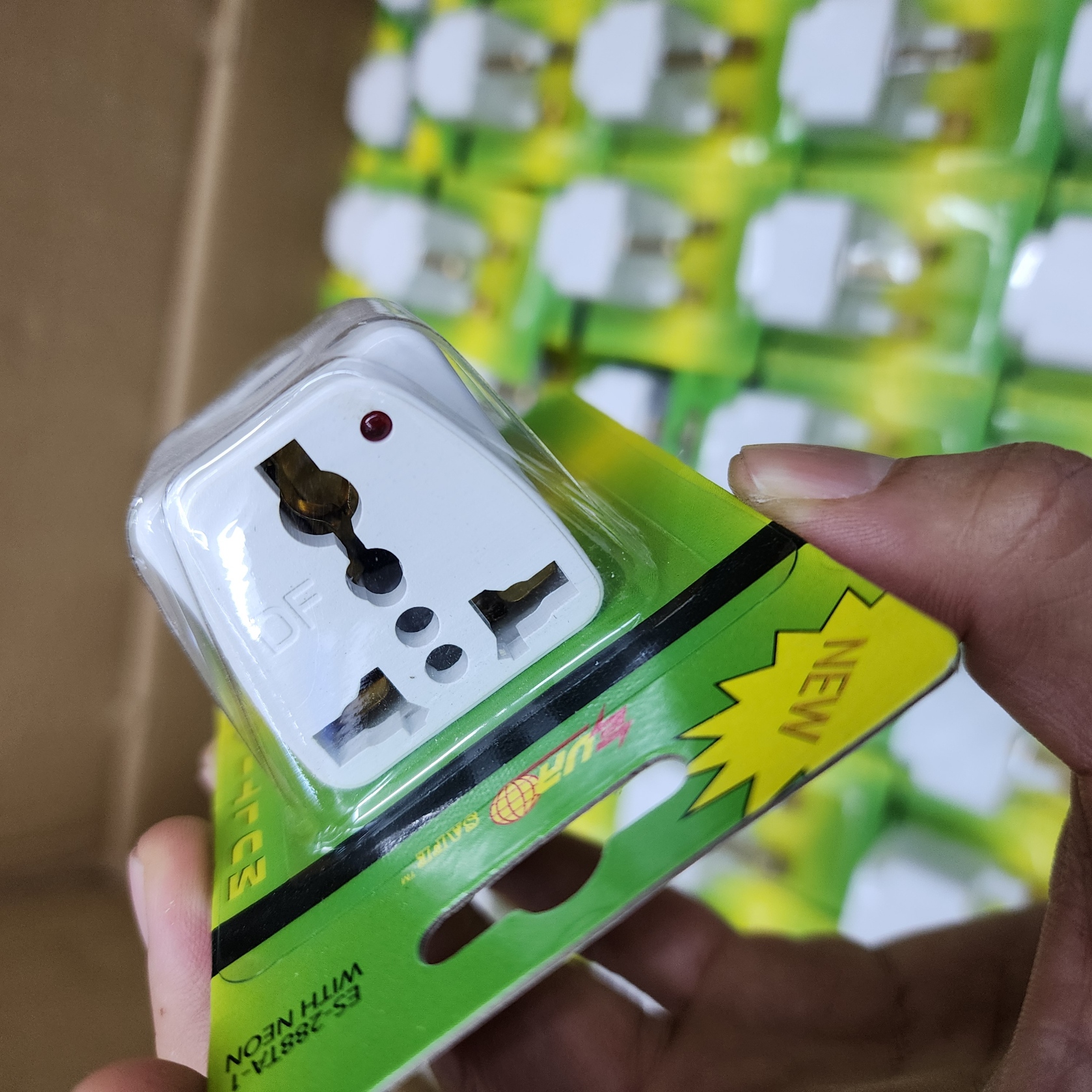 EUROSAFE Universal adapter China plug adapter 2 pin plug adapter china ...