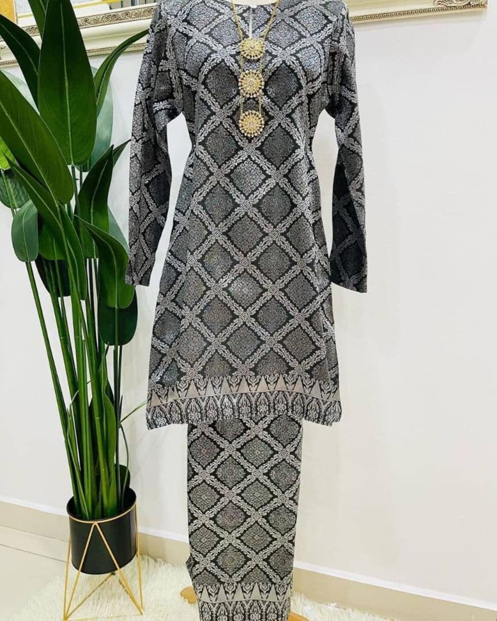 BAJU KURUNG SONGKET TENUN ASLI ORIGINAL MELAYU KLASIK MERDEKA WANITA NIKAH ATTIRE TUNANG ...