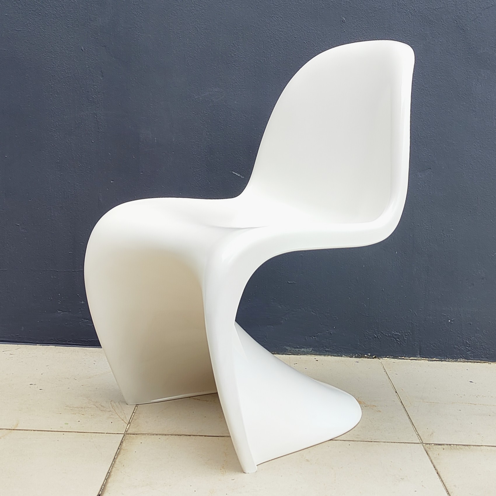 Panton Chair / Designer Stacking Chair - FRM0013 | Shopee Malaysia