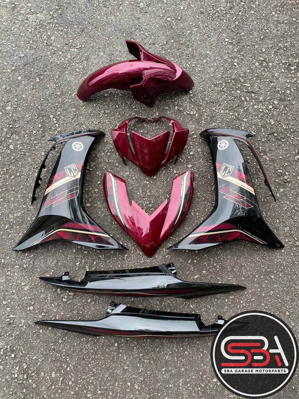 COVERSET LC135 LC V8 STANDARD DESIGN 2025 RED TITAN LE L8-S-9 FUEL ...