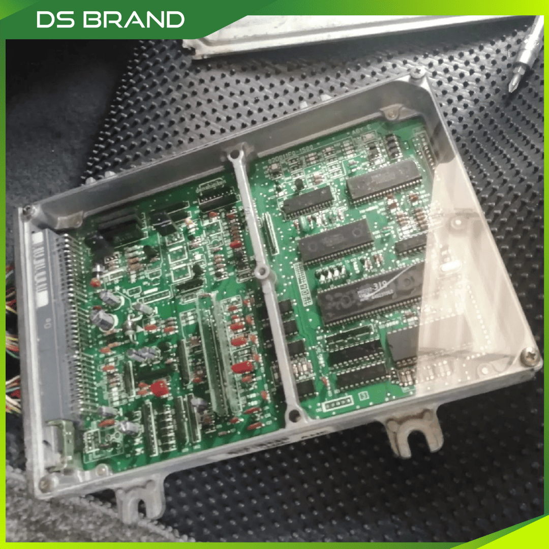 ECU Kotak Penutup Akrilik Moden / ECU Box Cover / Modern Clear Acrylic ...