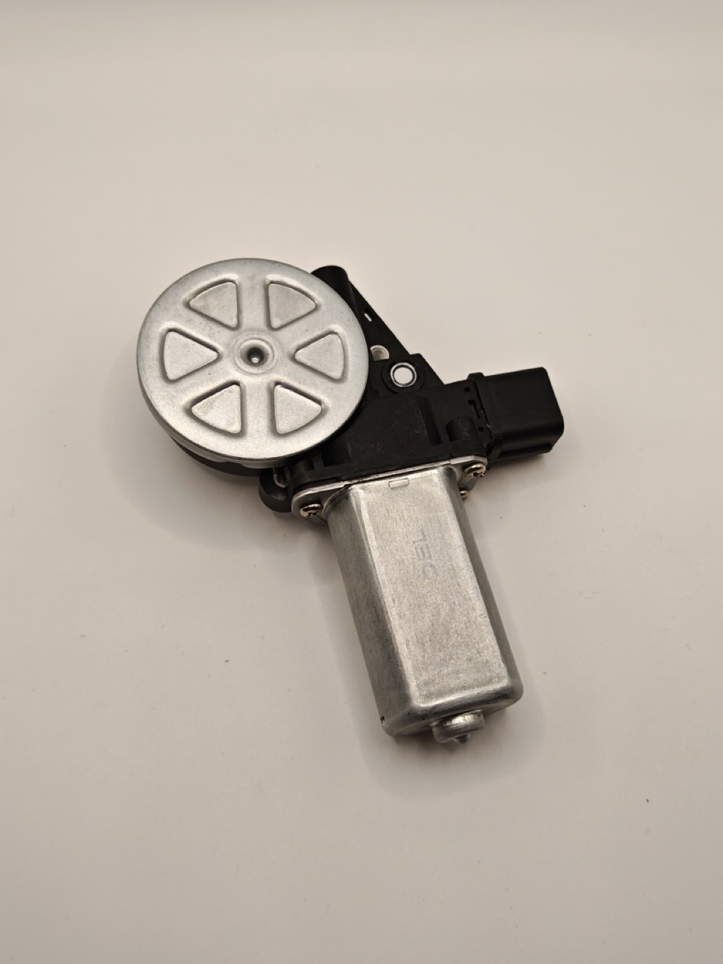 ISUZU D-MAX RT-50 2013-2019Y POWER WINDOW MOTOR | Shopee Malaysia