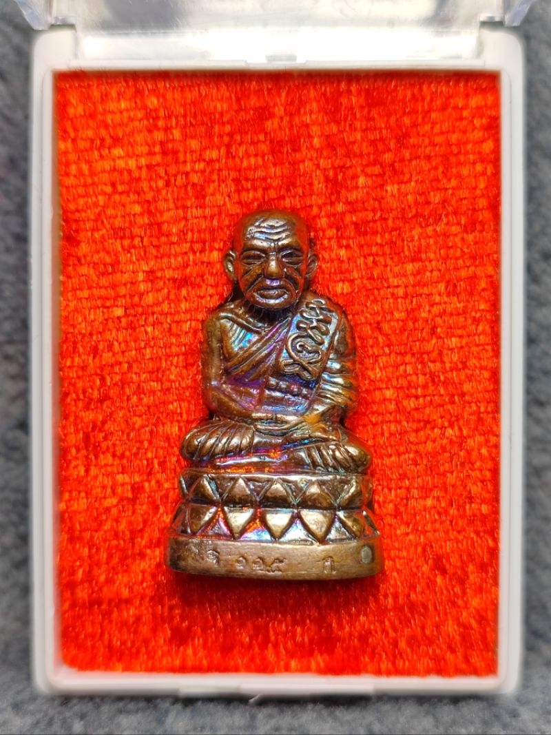 【818泰国佛牌】LP SAMAN, LP RAK 2563 Phra Khring LP Thuad Maha Phrom Yantra ...