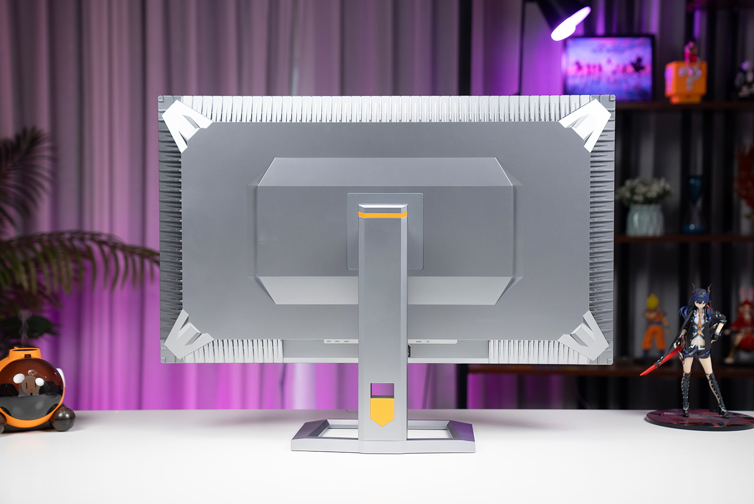 TITAN ARMY 32” MiniLED FAST IPS UHD 4K 160Hz 0.5ms 99%DCI-P3 HDR1000 HDMI2.1 Speaker Monitor ...