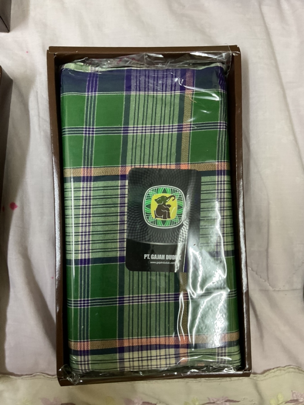 kain pelikat gajah mika ( 10 helai ) | Shopee Malaysia