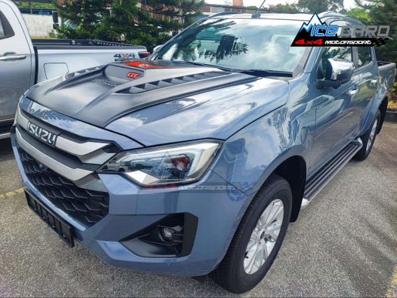 2024 ISUZU DMAX BONNET GT SCOOP XTREAMER | Shopee Malaysia
