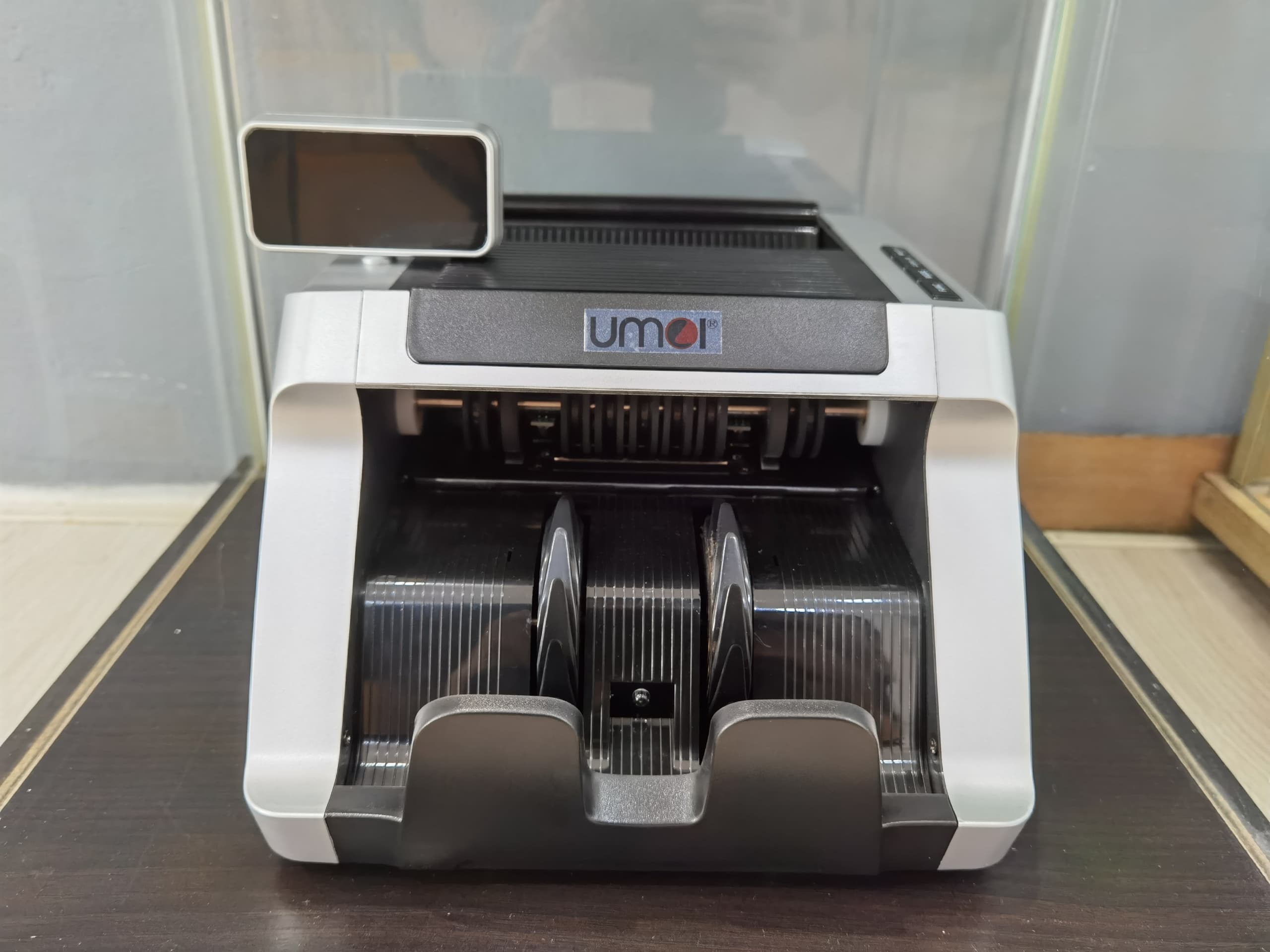UMEI EC-48MG Bill Counter / Note Counting Machine / Money Counter ...