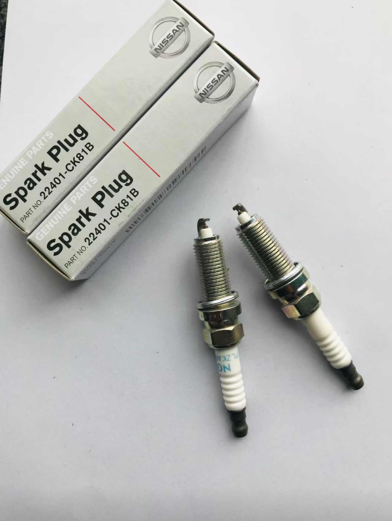 22401-ED815 / LZKAR6AP-11 NISSAN NGK SPARK PLUG FOR LIVINA / LATIO ...