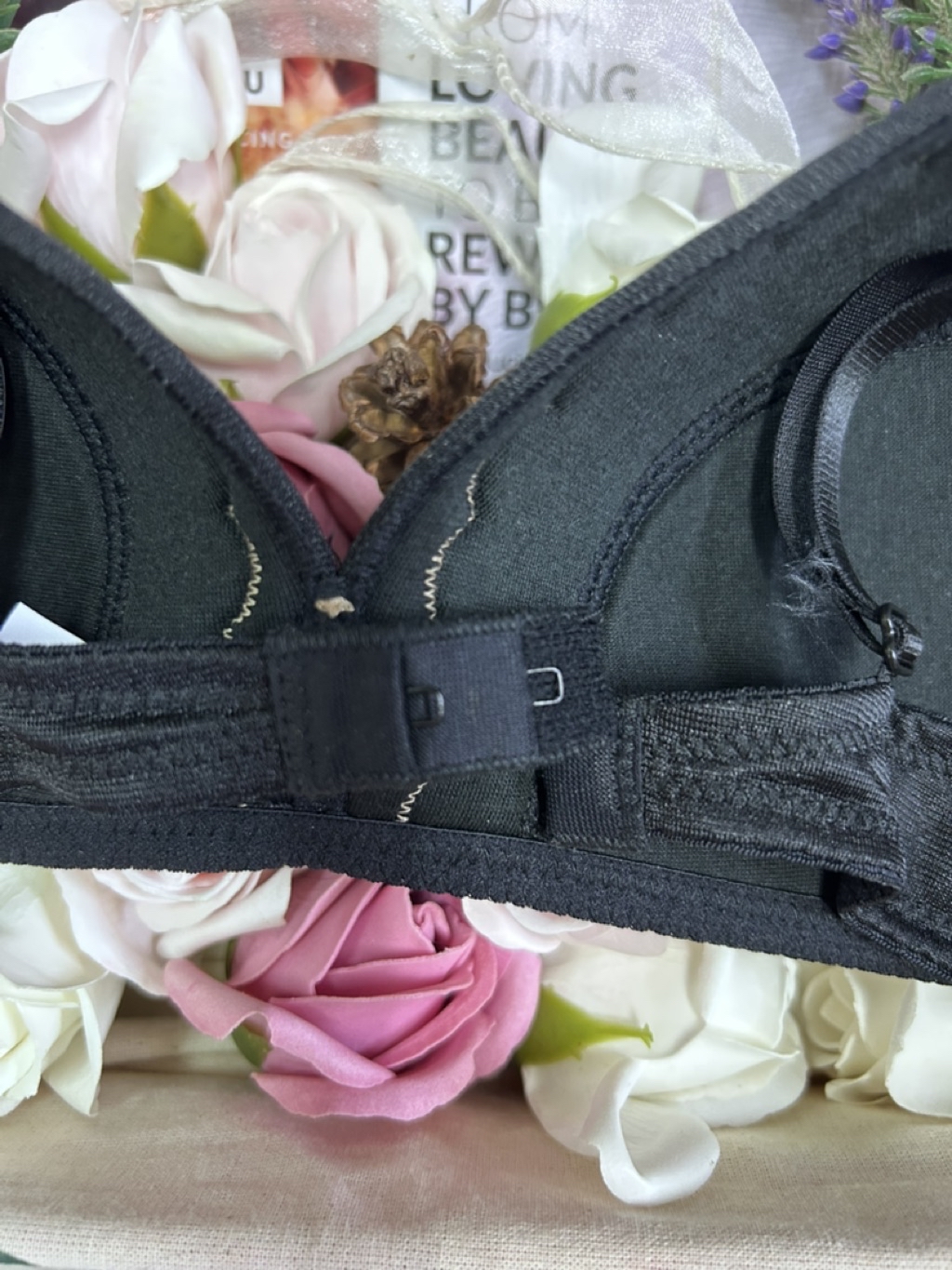 SOL NON-WIRE SOFT CUP BRA | Shopee Malaysia