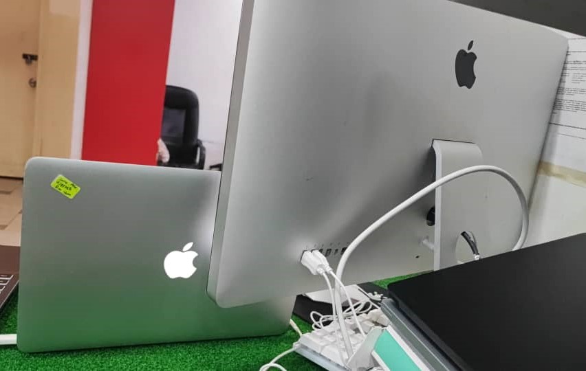 QHD RESOULATION SCREEN A1407 27-inch Thunderbolt Cinema Display LED ...