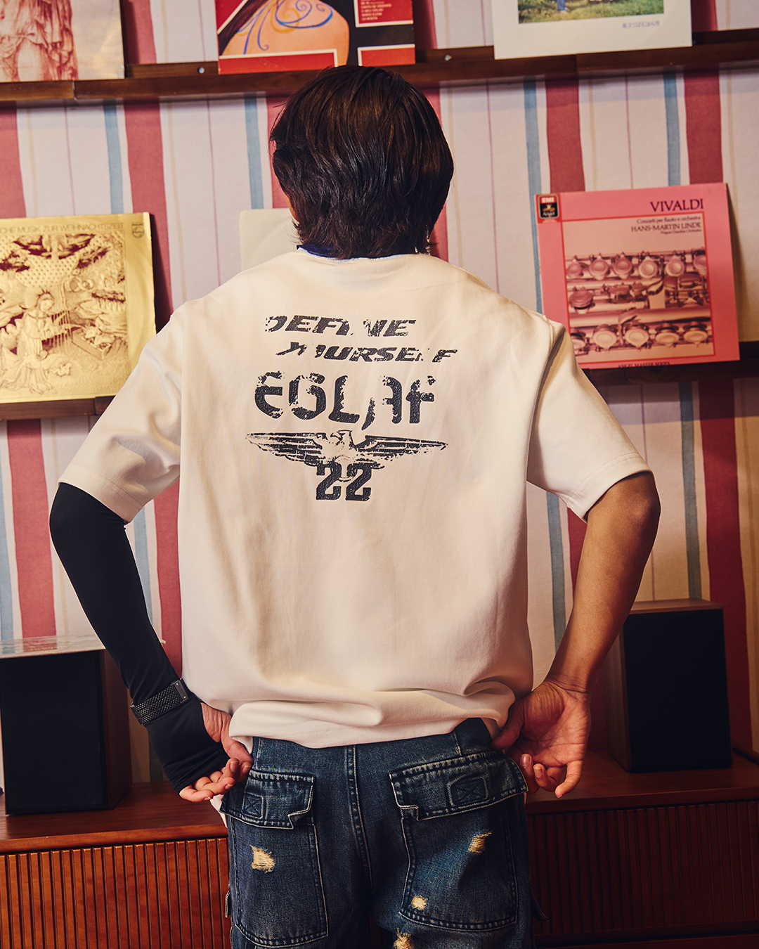 Eglaf R//W Distressed Texts Tee (Warm Grey) | Shopee Malaysia