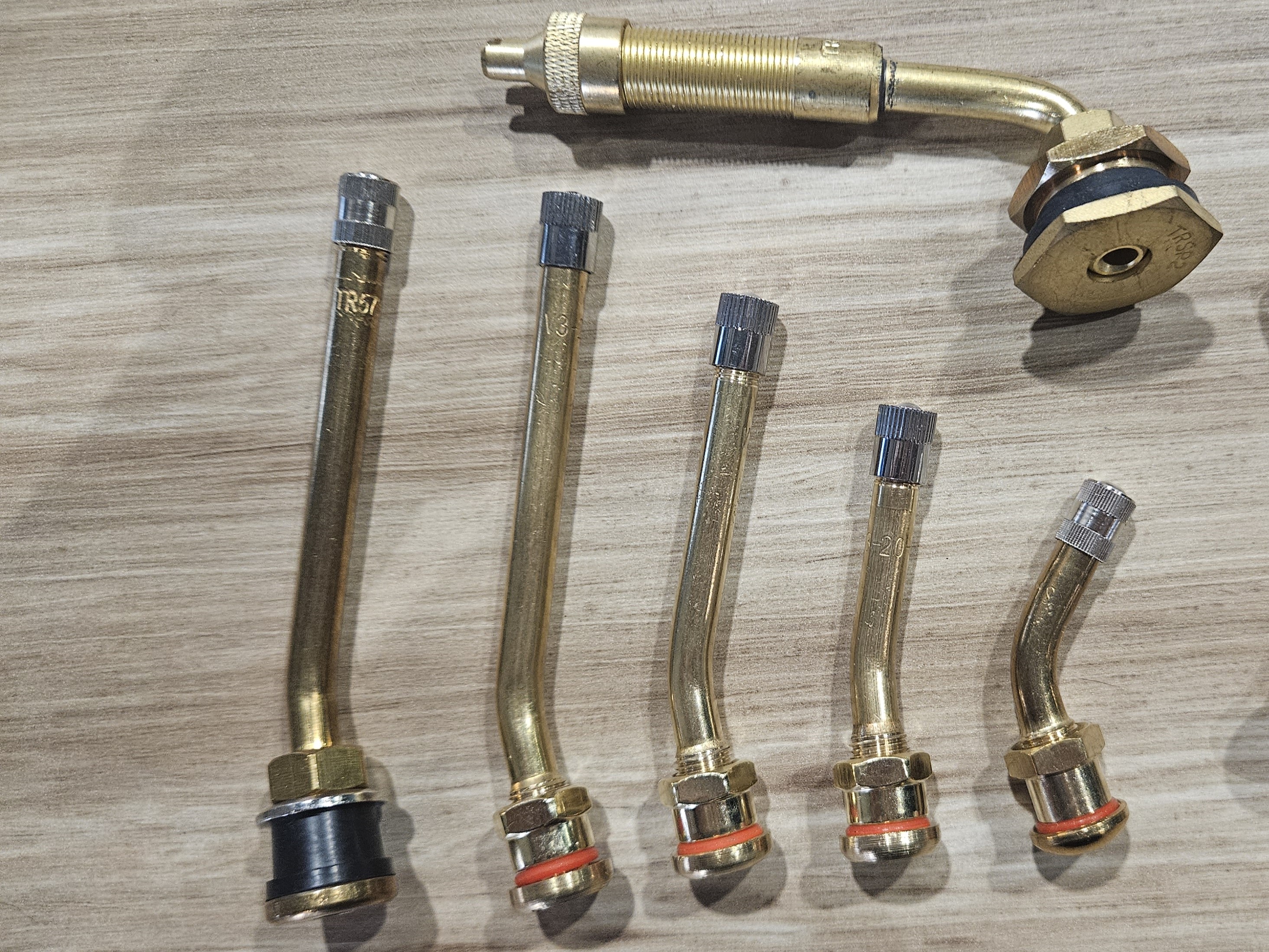 tubeless valve lori truck tubeless rim valves(ready stock) | Shopee ...