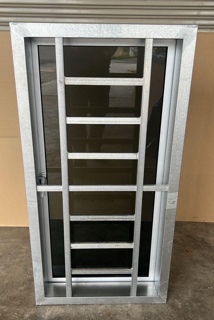 FREE SHIPPING Cermin Tingkap Rumah Window Aluminium Glass Built-In ...