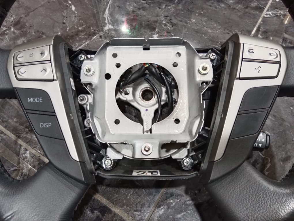 Toyota Vellfire ANH20 Black Double Button Steering Wheel Used Japan ...