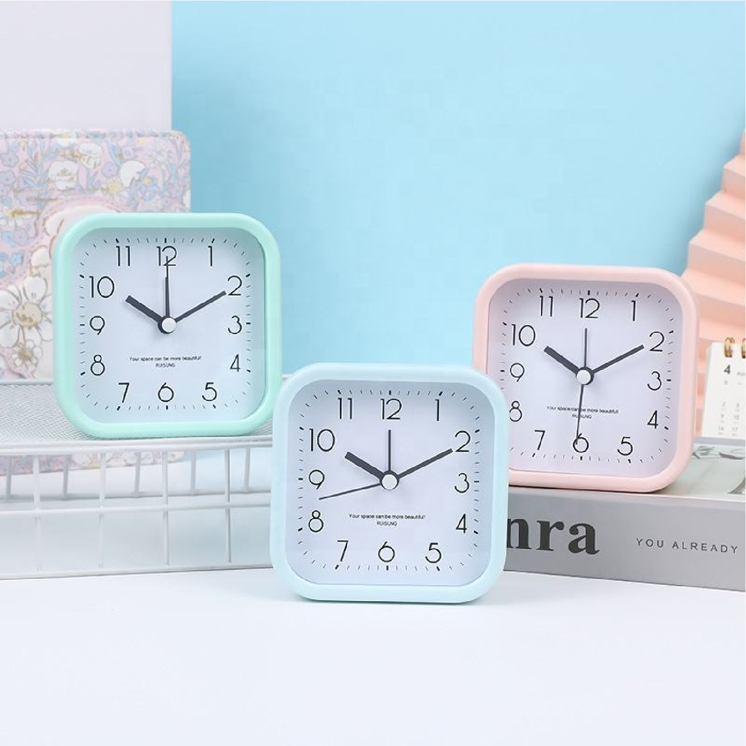 Mini Quartz Analog Alarm Clock / Jam Loceng Mini Mudah Alih dengan ...