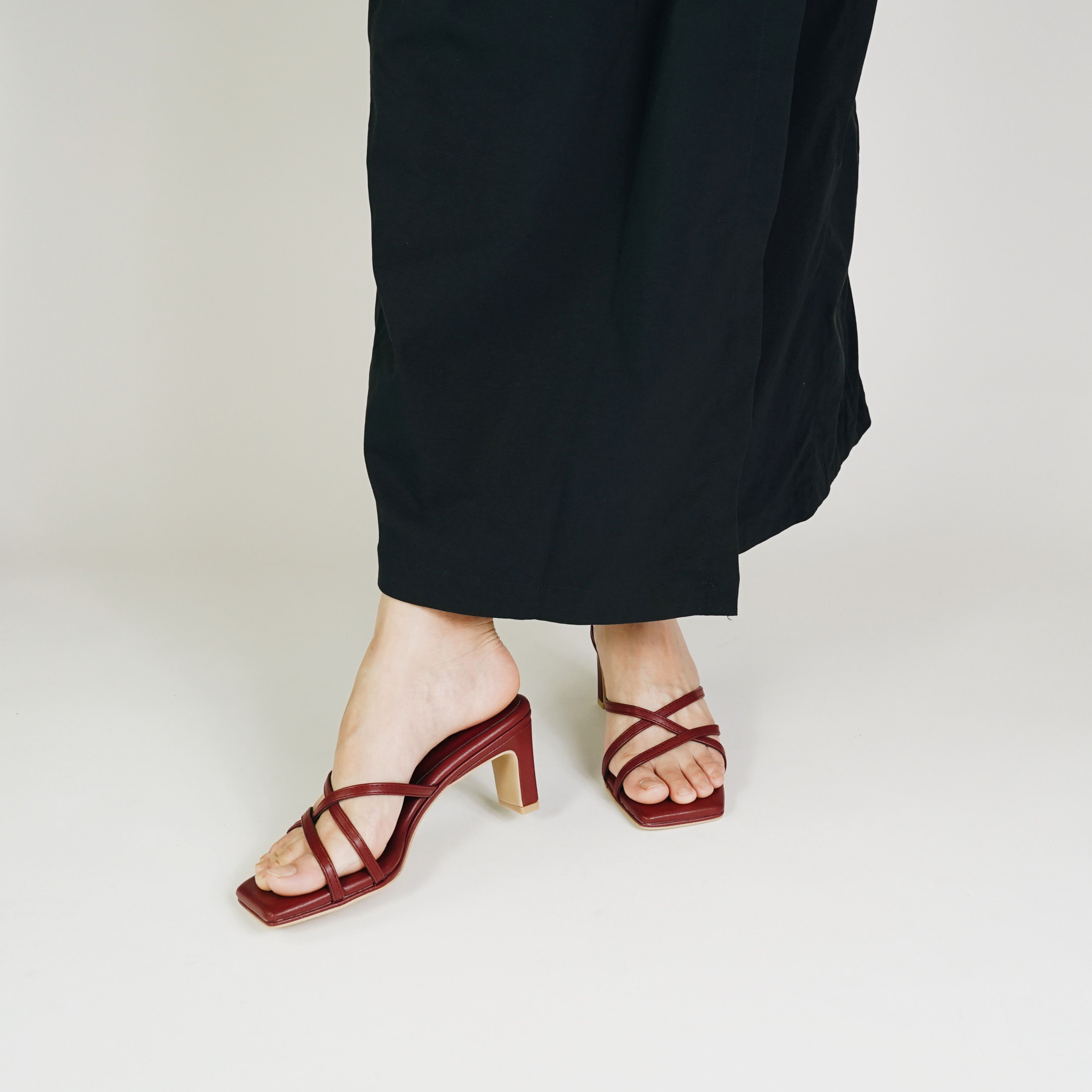 Nose Cloud 9 Strappy CloudFoam Insole Heel Slide Sandal Comfy Shoes ...