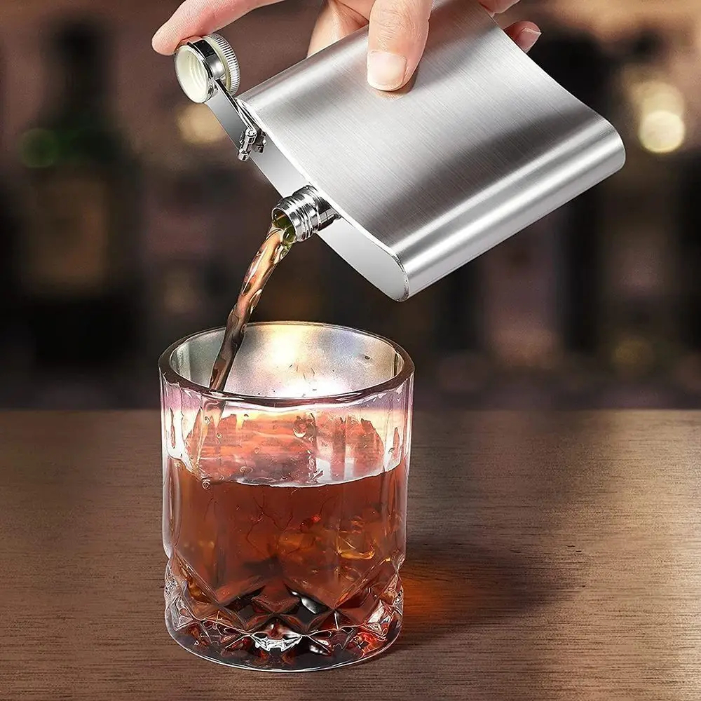 8oz Stainless Steel Whiskey containers Portable Whiskey Hip Flask ...