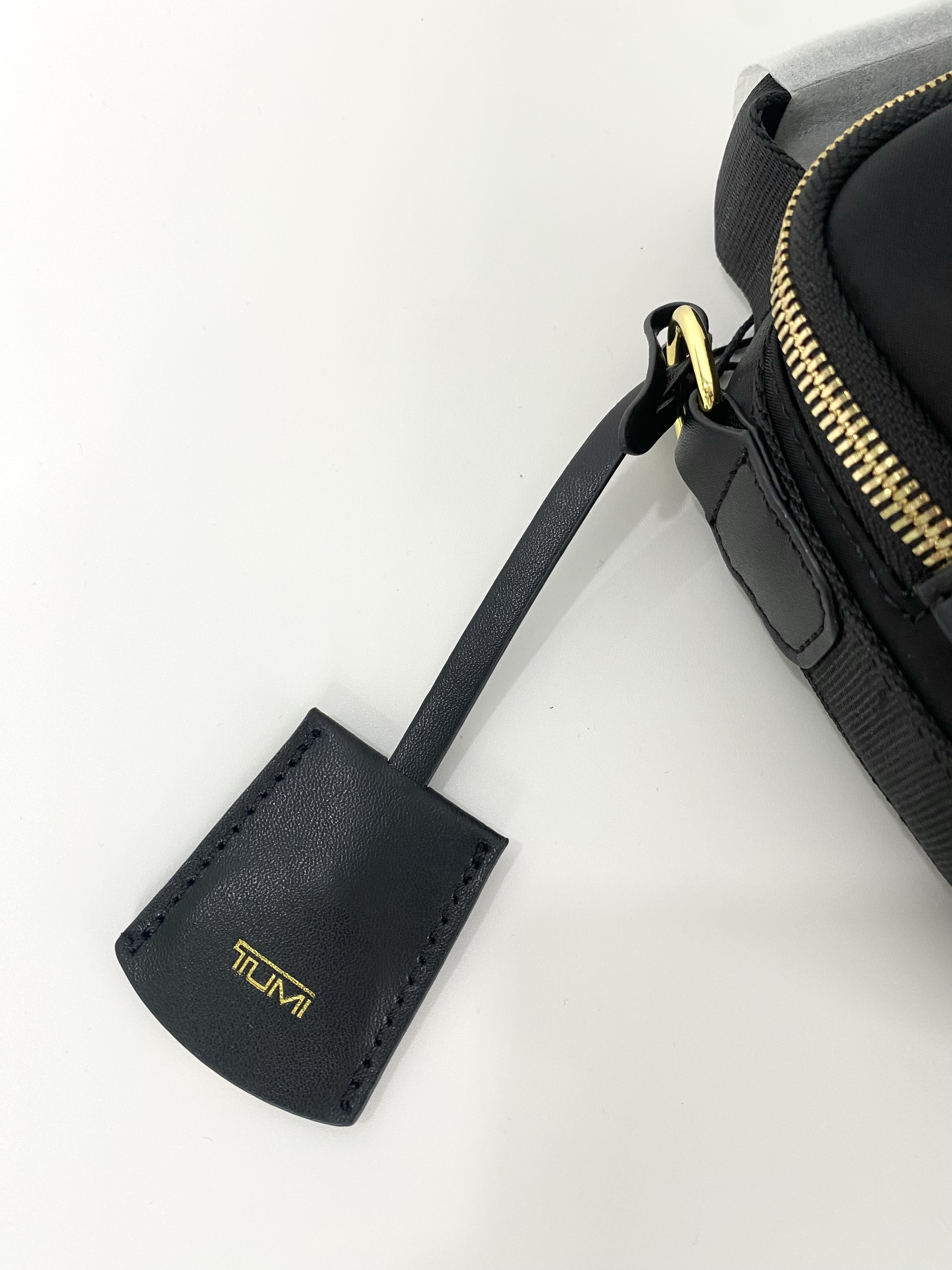 [ READY STOCK ] Clare Double Zip Brief | Shopee Malaysia
