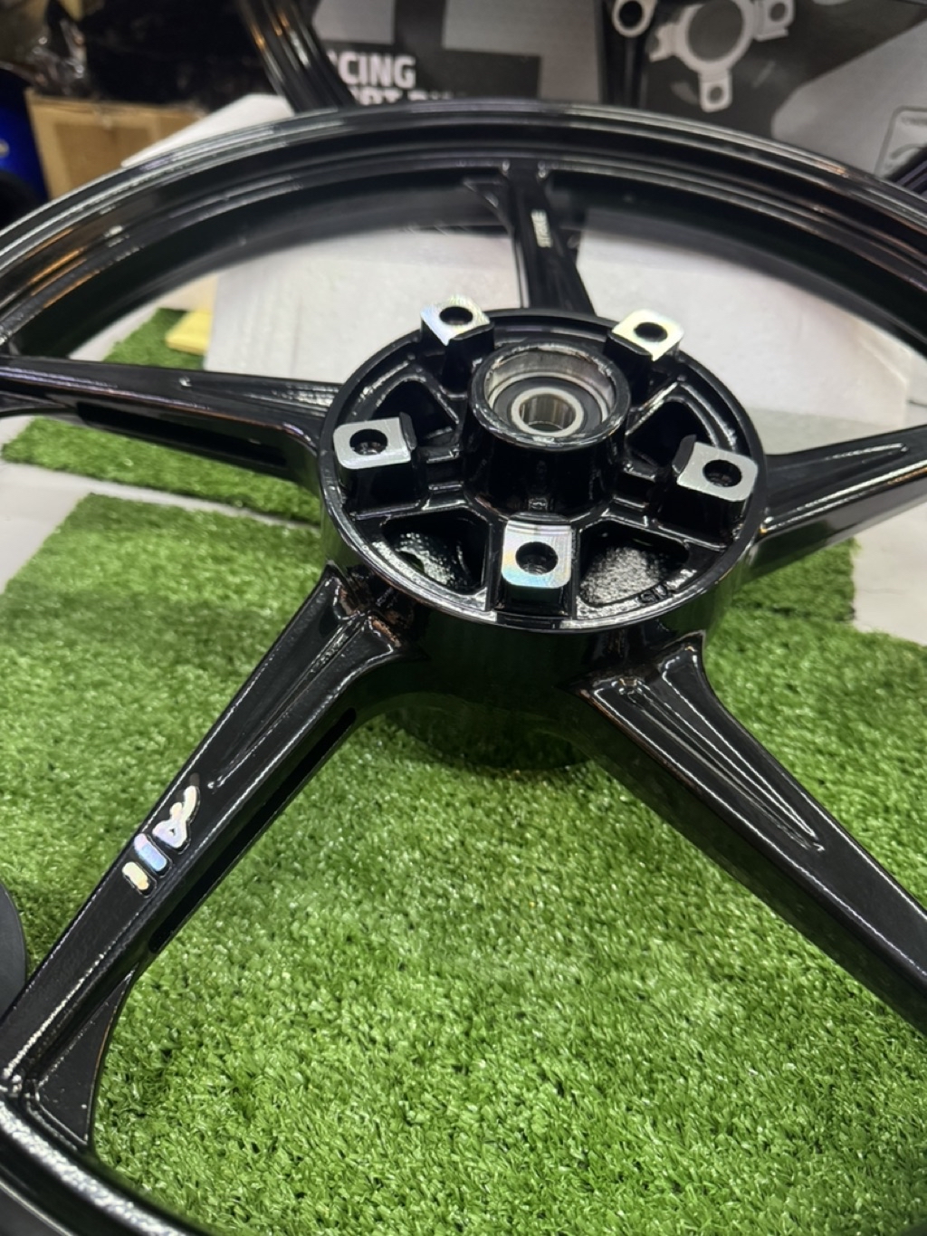 AJI RACING STRIKE SERIES PNP Y15 / Y16 Y16ZR ABS 5 BATANG SPORT RIM SET ...