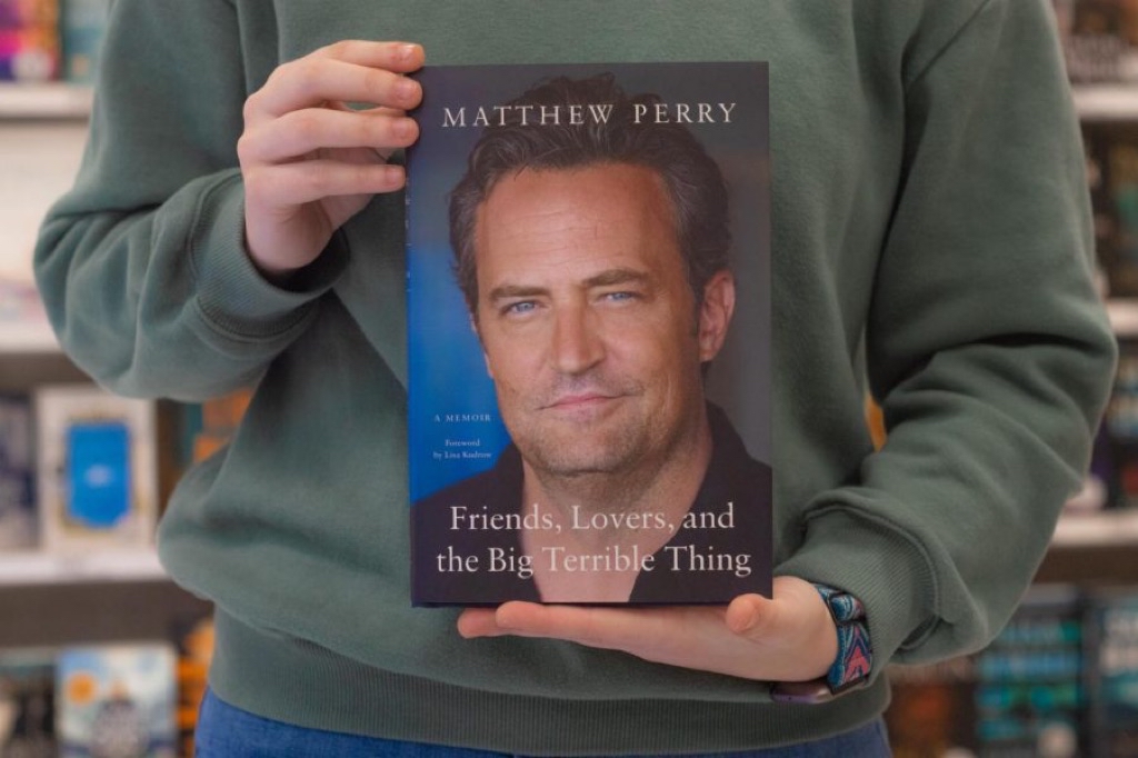 Friends, Lovers, and the Big Terrible Thing by Matthew Perry - Memoir ...