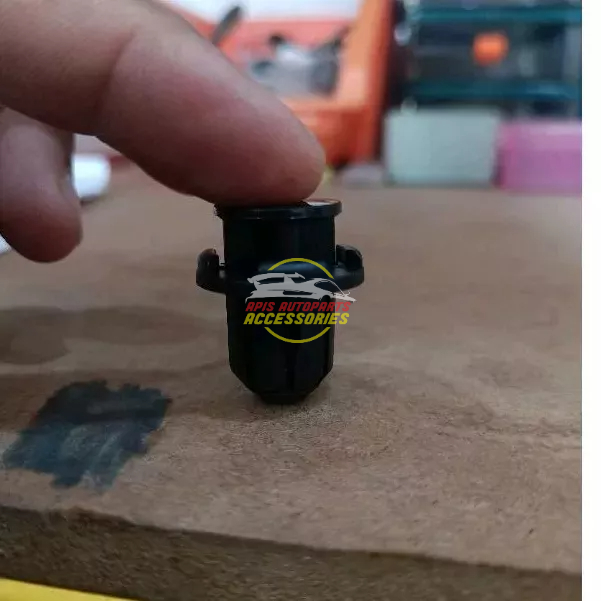 ( ORIGINAL) Grommet Clip Suzuki Swift Clips skirting skirt lip side ...