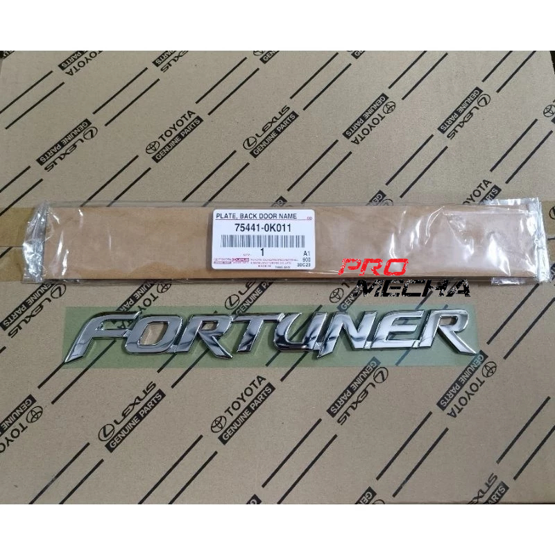 ORIGINAL TOYOTA FORTUNER 2005~2015 TGN51 REAR BONNET EMBLEM FORTUNER ...