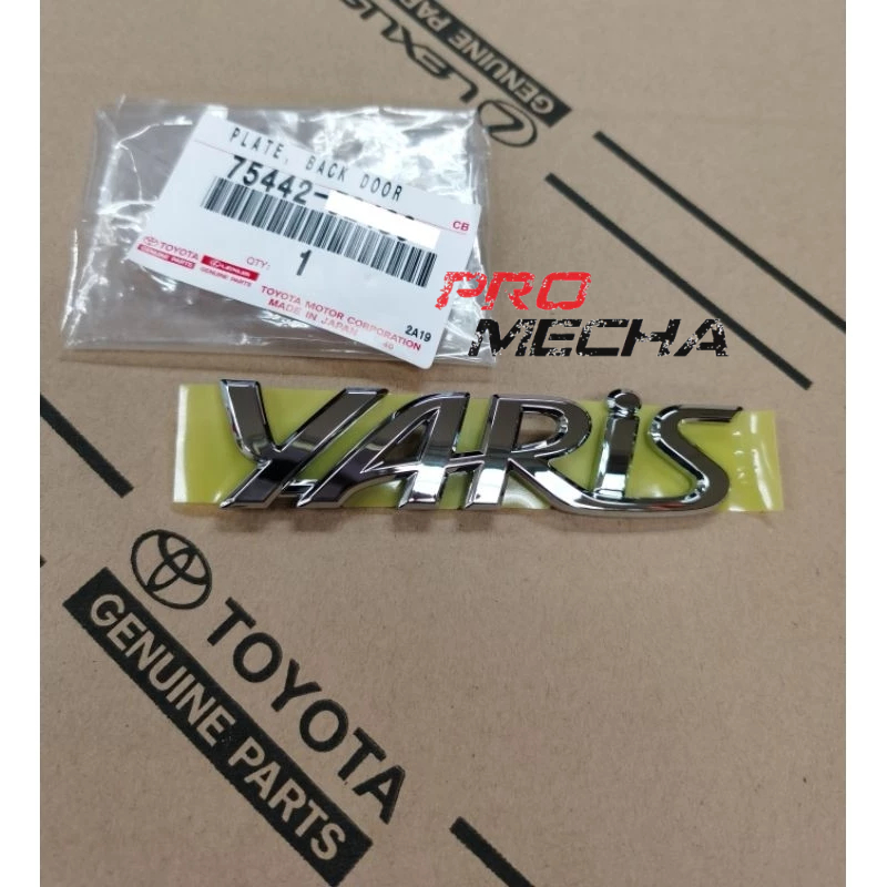 ORIGINAL TOYOTA GR YARIS HATCHBACK REAR BONNET EMBLEM YARIS LOGO ...