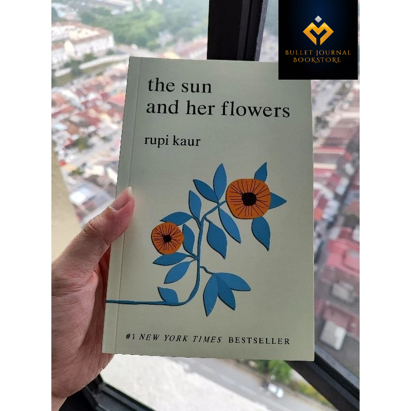 [Original] The Sun and Her Flowers by Rupi Kaur | Shopee Malaysia