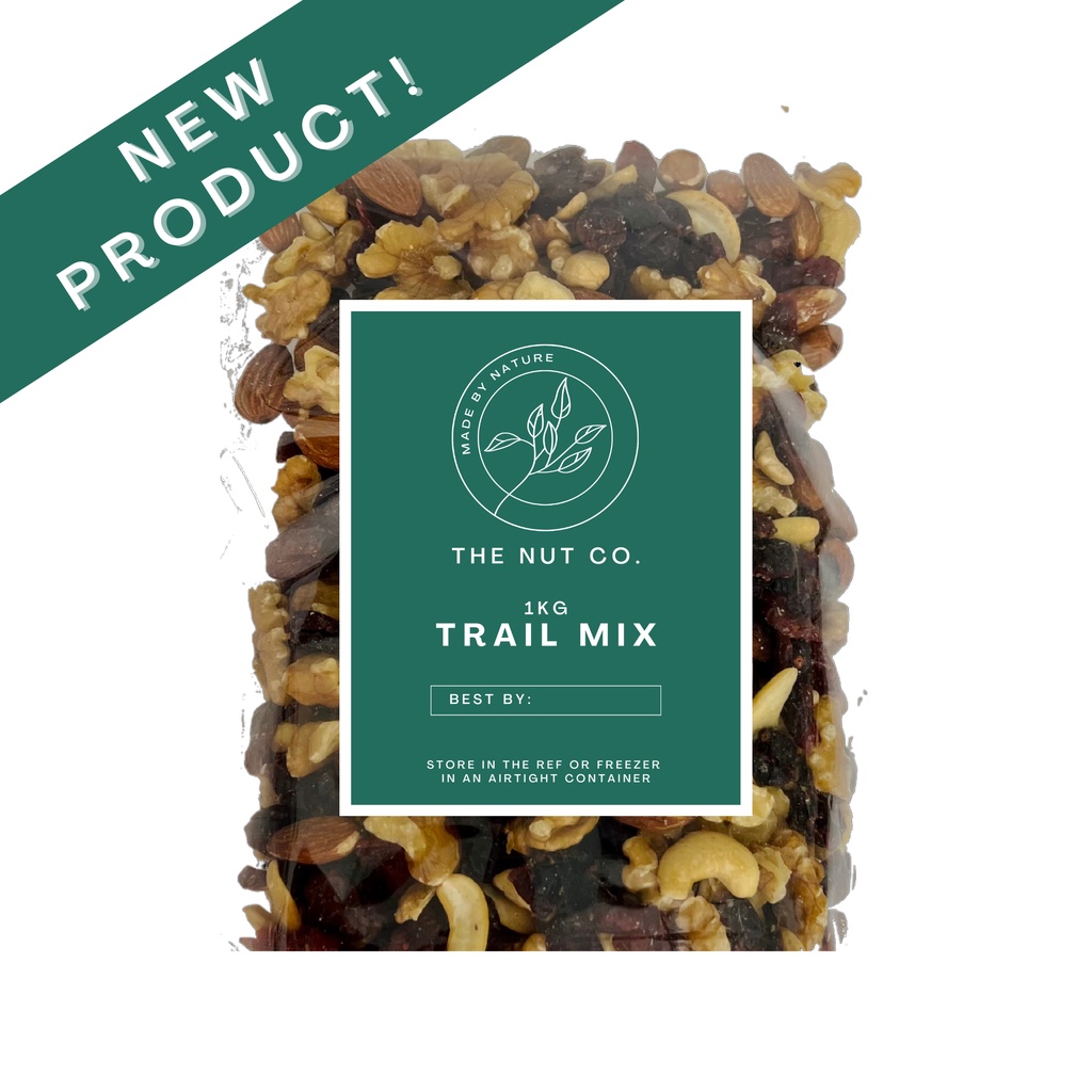 Trail Mix by The Nut Co. (Walnuts, Roasted Almonds, Roasted Cashews, Unsweetened Dried ...