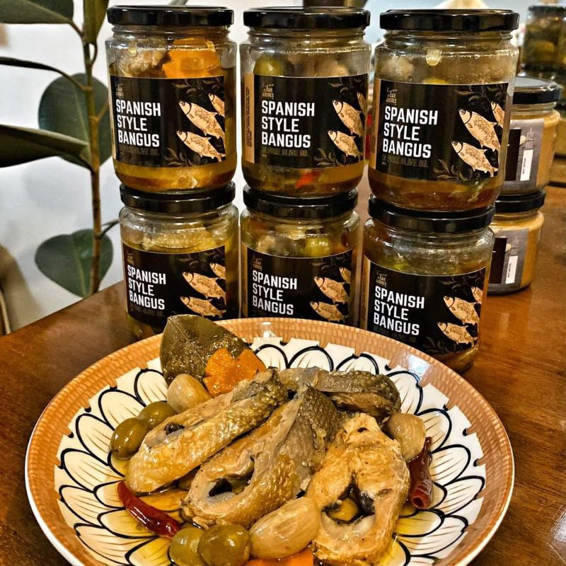 Spanish Style Bangus with Pure Olive Oil by Kusina de San Andres ...