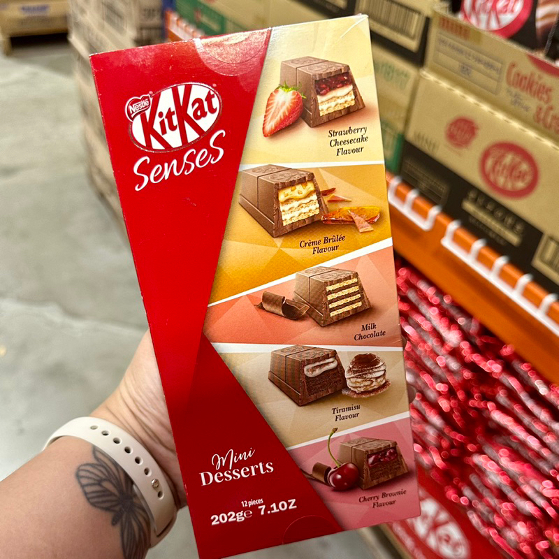 Nestle Kitkat Senses Assorted Mini Desserts Box 202g (Milk, Strawberry, Tiramisu, Cherry, Brulee ...