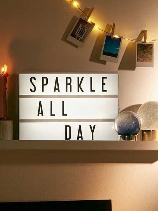 CHAINSTORE NEW Light UP Letter Box Cinematic LED Sign (15X20 CM ...