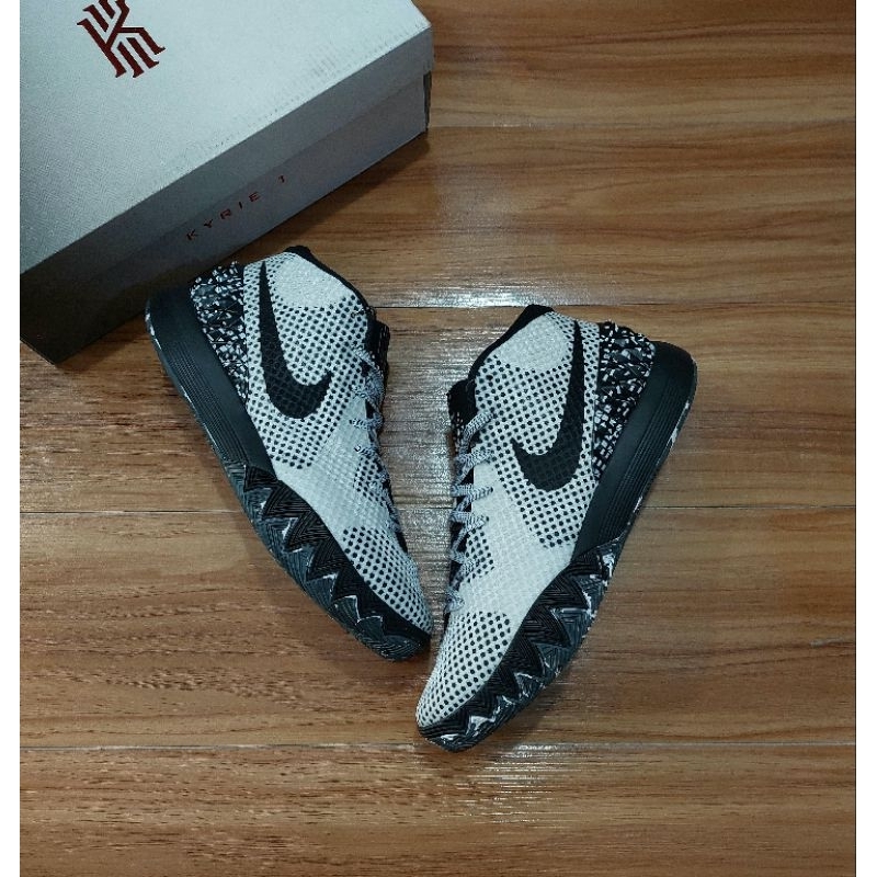 Kyrie 1 Basketball Shoes | Shopee Malaysia