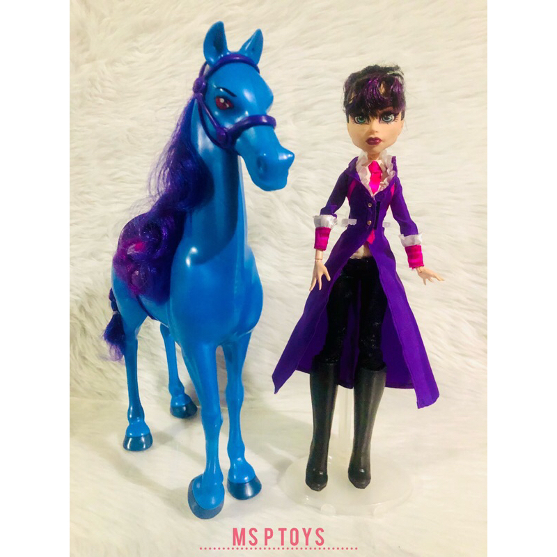 MONSTER HIGH- Headless Headmistress Bloodgood Doll & Nightmare Horse ...
