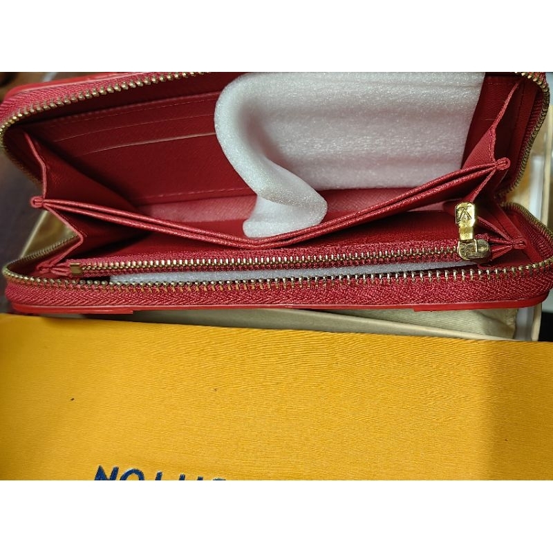 Wallet color red color of 2025 fungshui | Shopee Malaysia