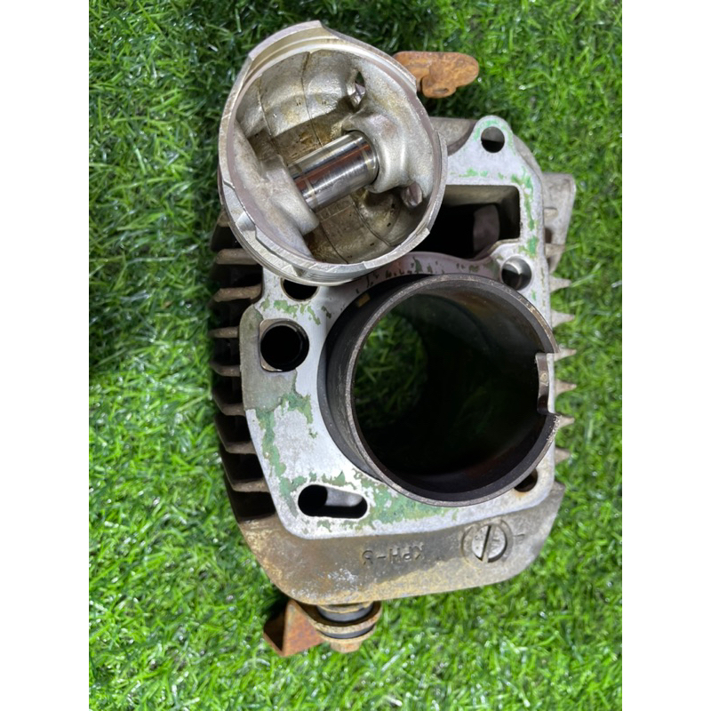 Cylinder Block WAVE 125 (2NDHAND) | Shopee Malaysia