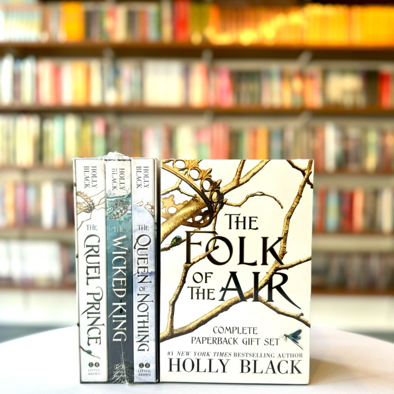 Folk of the Air Boxset: Cruel Prince, Wicked King, Queen of Nothing by Holly Black | Shopee Malaysia