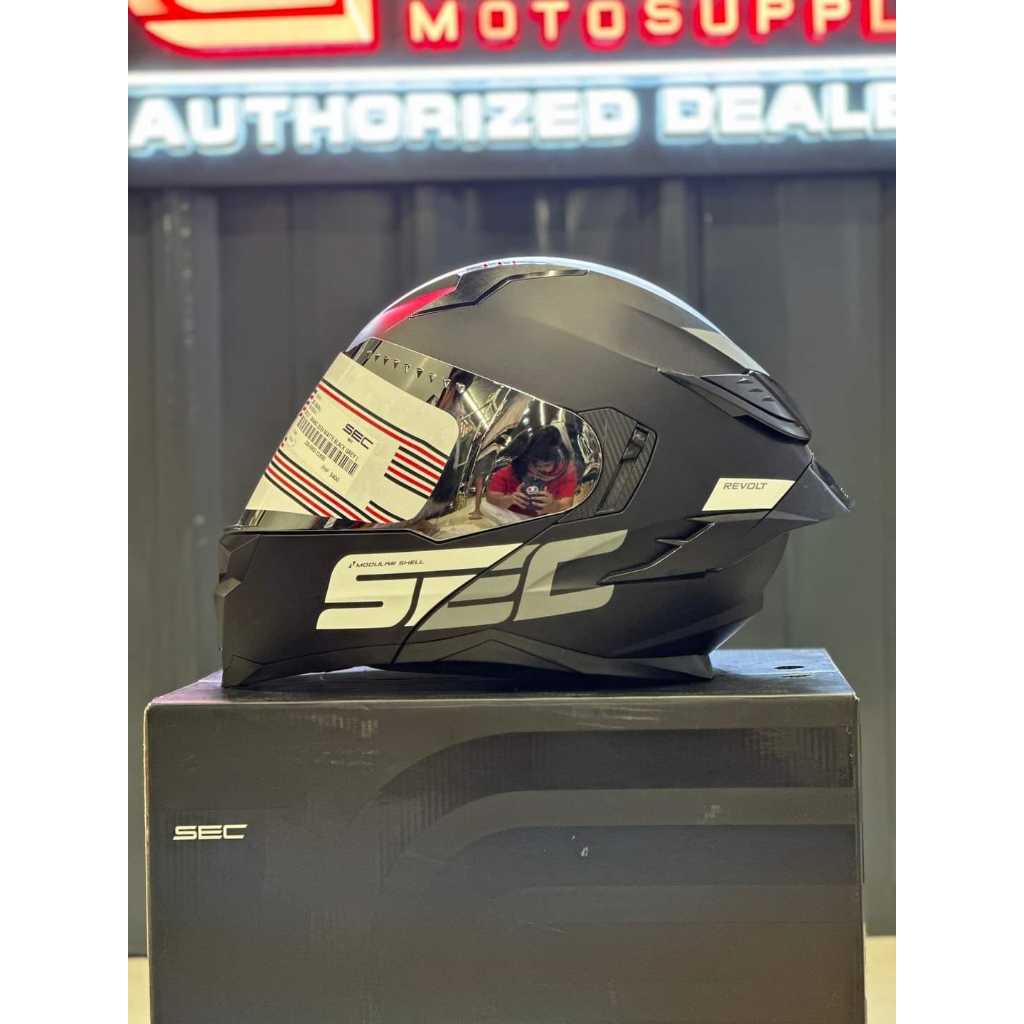 SEC Revolt 2023 and V2 Modular Helmet + FREE Extra Clear Visor and ...